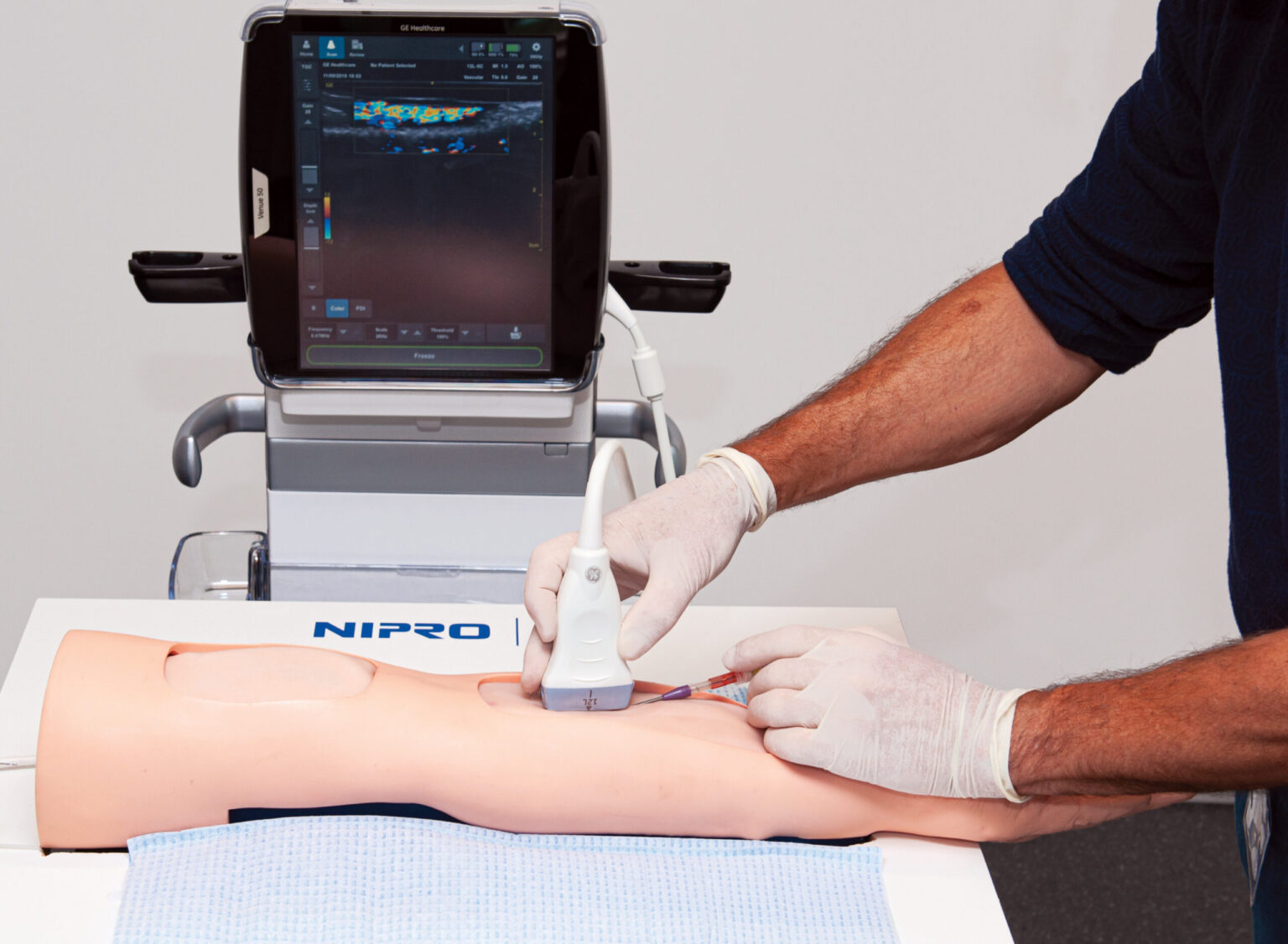 Vascular access insertion and needle cannulation using ultrasound ...